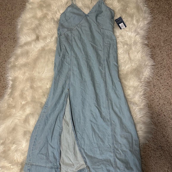 Universal Thread | Dresses | Nwt Universal Thread Light Blue Denim Maxi ...